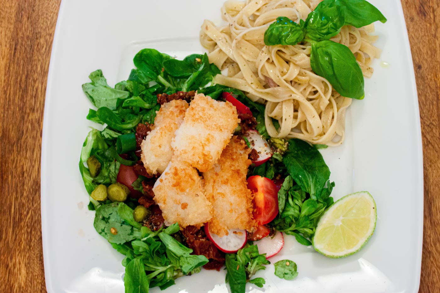 Wels in Panko mit Tagliatelle Rezept - Food Blaster